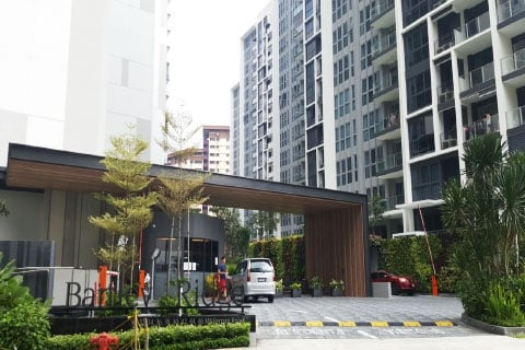 BARTLEY RIDGE CONDOMINIUM | Saint-Gobain